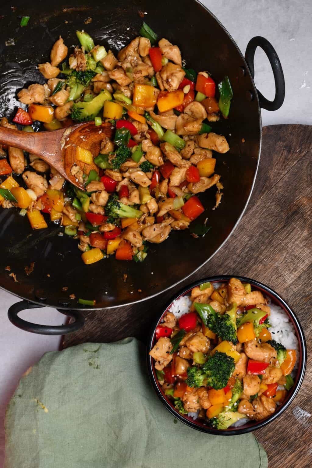 Easy Chicken Stir Fry Recipe - Alphafoodie