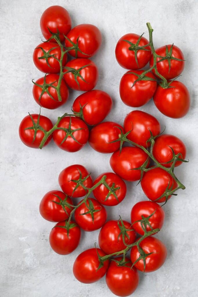 How to Make Tomato Puree - Alphafoodie