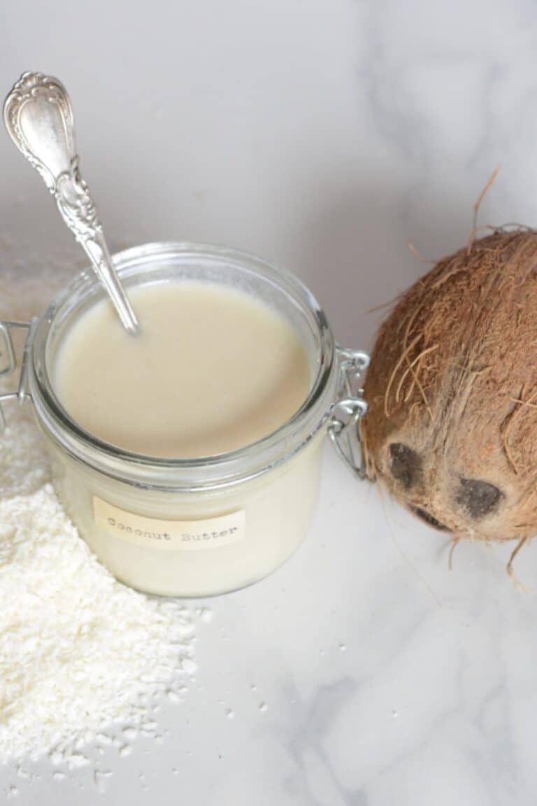 How to Make Coconut Butter (1 Ingredient & 10 Minutes) - Alphafoodie