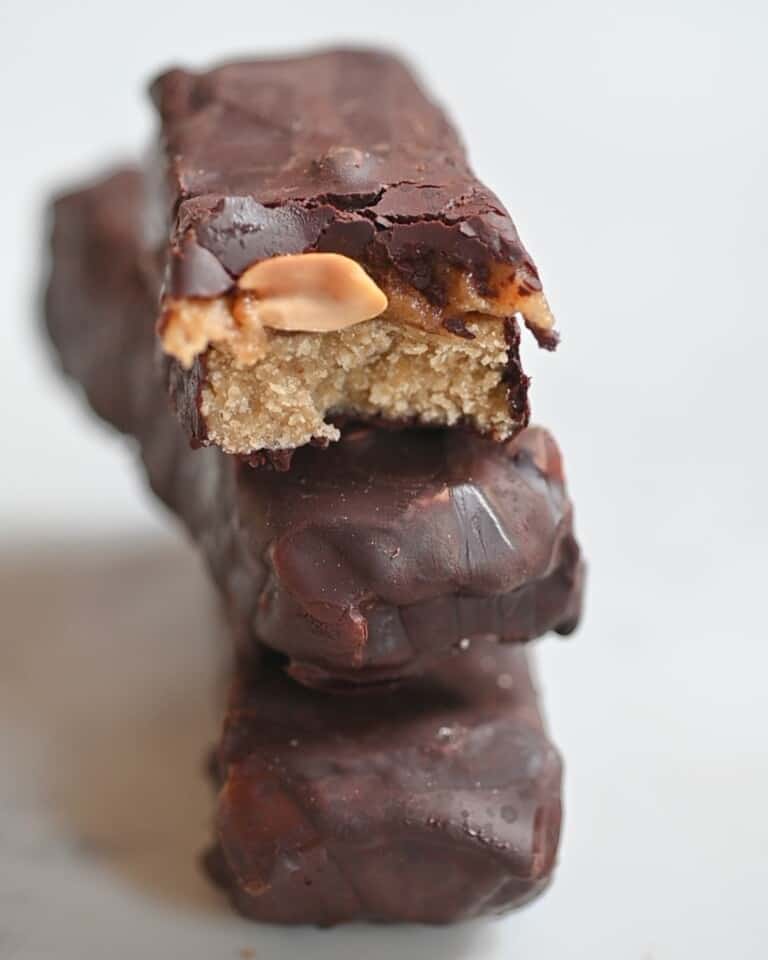 Best Date Snickers - Alphafoodie