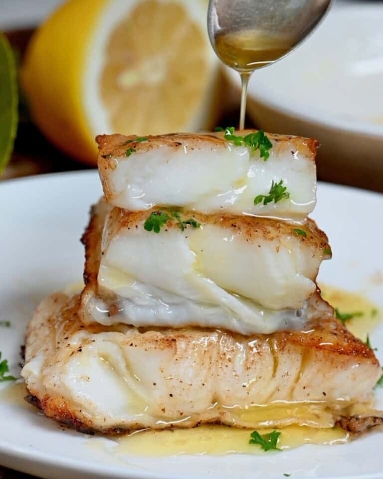 Restaurant-Style Chilean Sea Bass Recipe - Alphafoodie