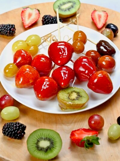 Tanghulu Recipe (Candied Fruit) + Video - Alphafoodie