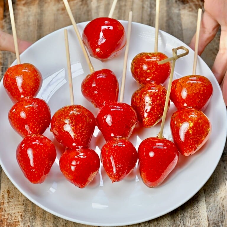 Tanghulu Recipe (Candied Fruit) + Video - Alphafoodie