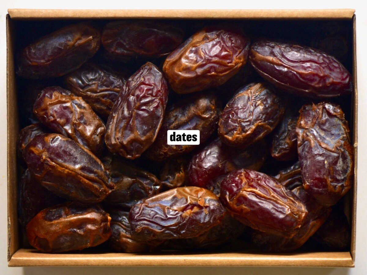 Date Paste (One Ingredient) - Alphafoodie