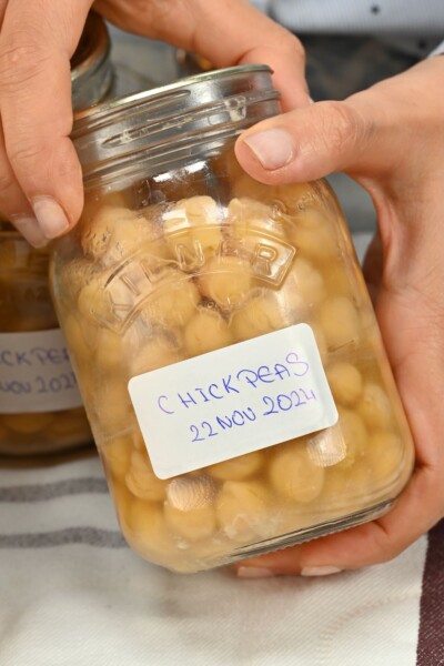 How to Can Chickpeas - Alphafoodie
