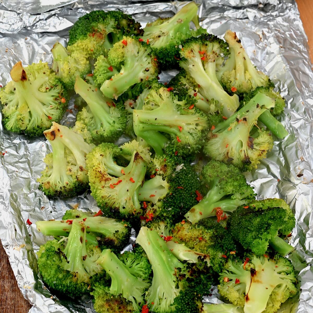 How to Cook Broccoli in 6 Easy Ways - Alphafoodie