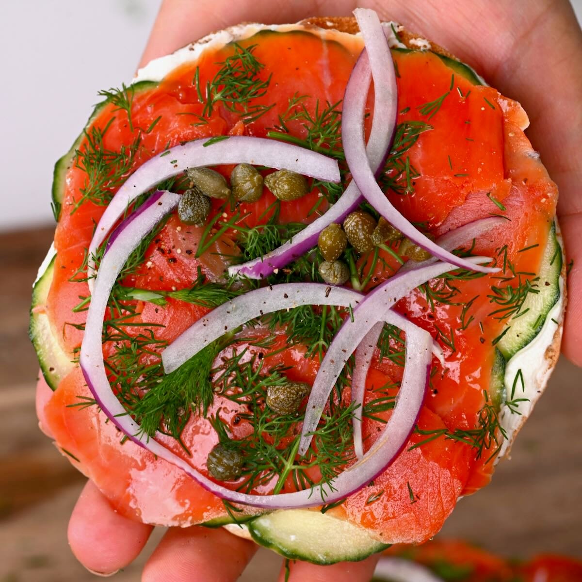 The Best Lox Bagel - Alphafoodie